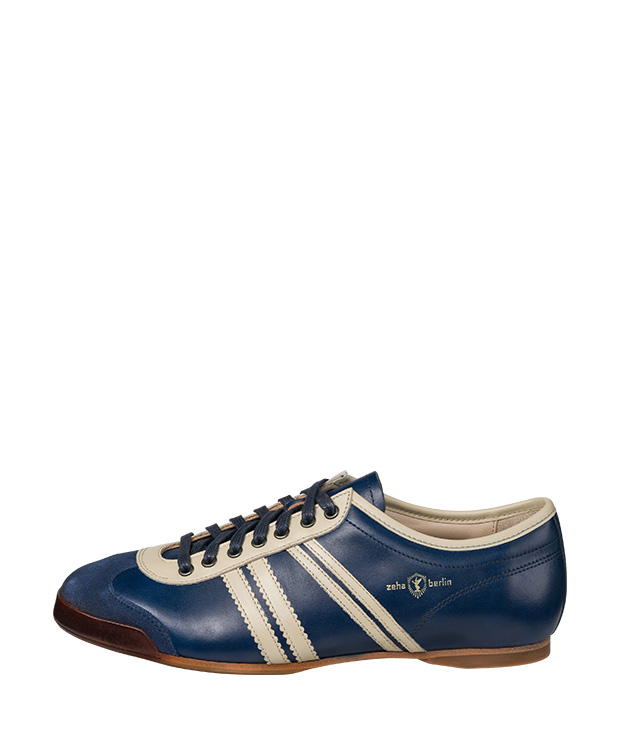 WM66 football shoe blue / cream white / blue shop online! | ZEHA Berlin